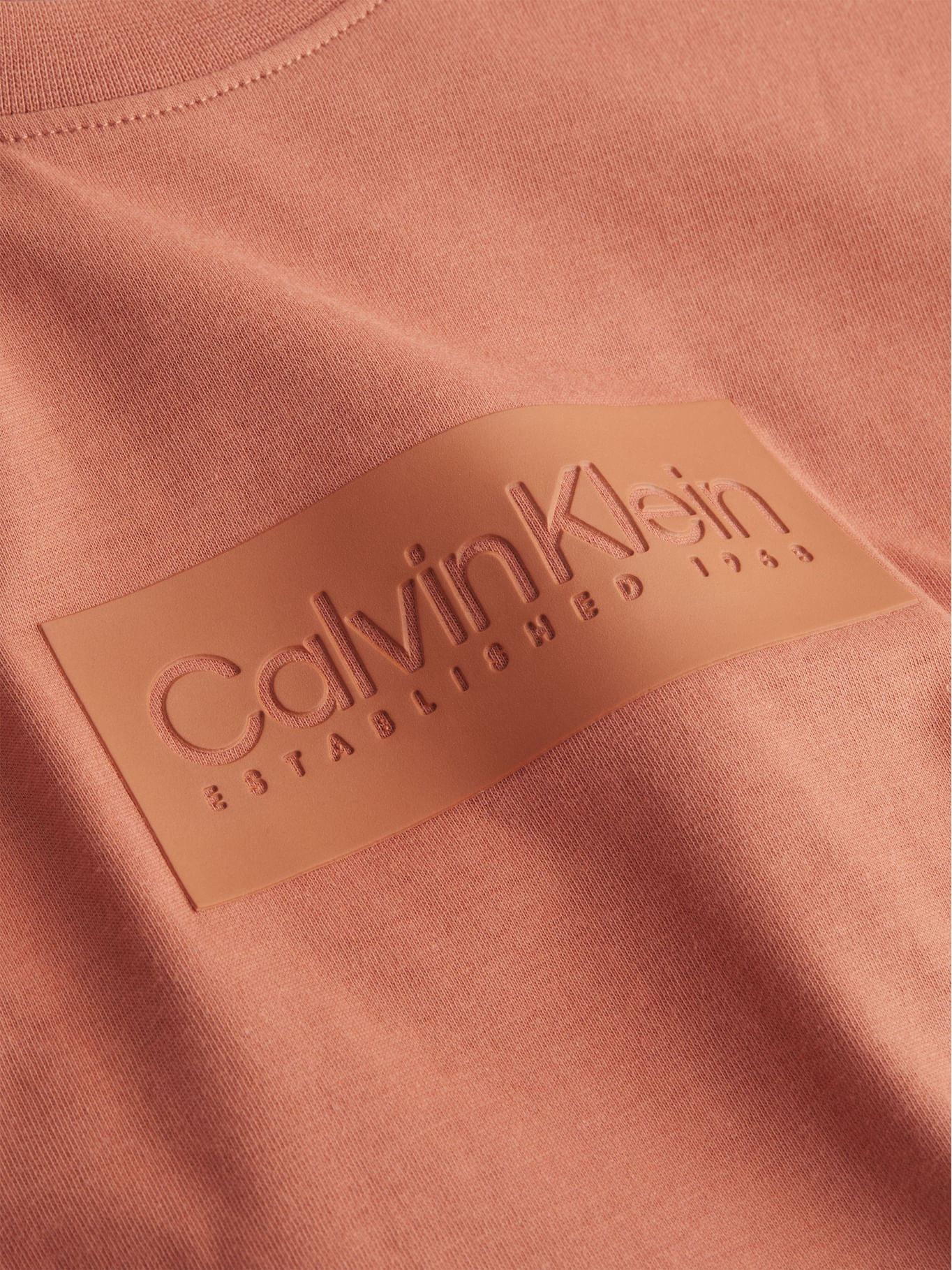 Playera de algodón con logo en relieve - Calvin Klein GT