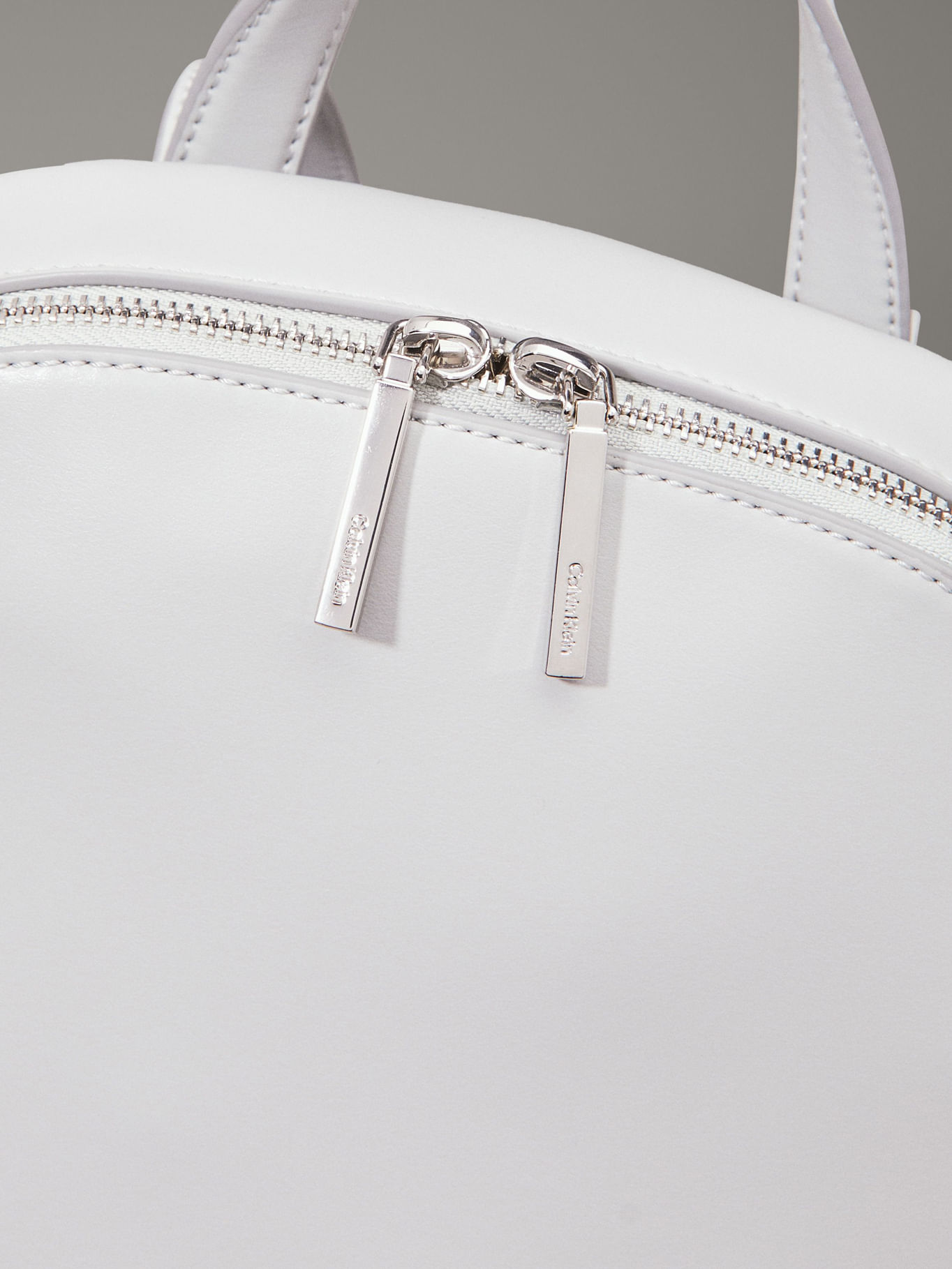 Mochila pequeña - Calvin Klein GT